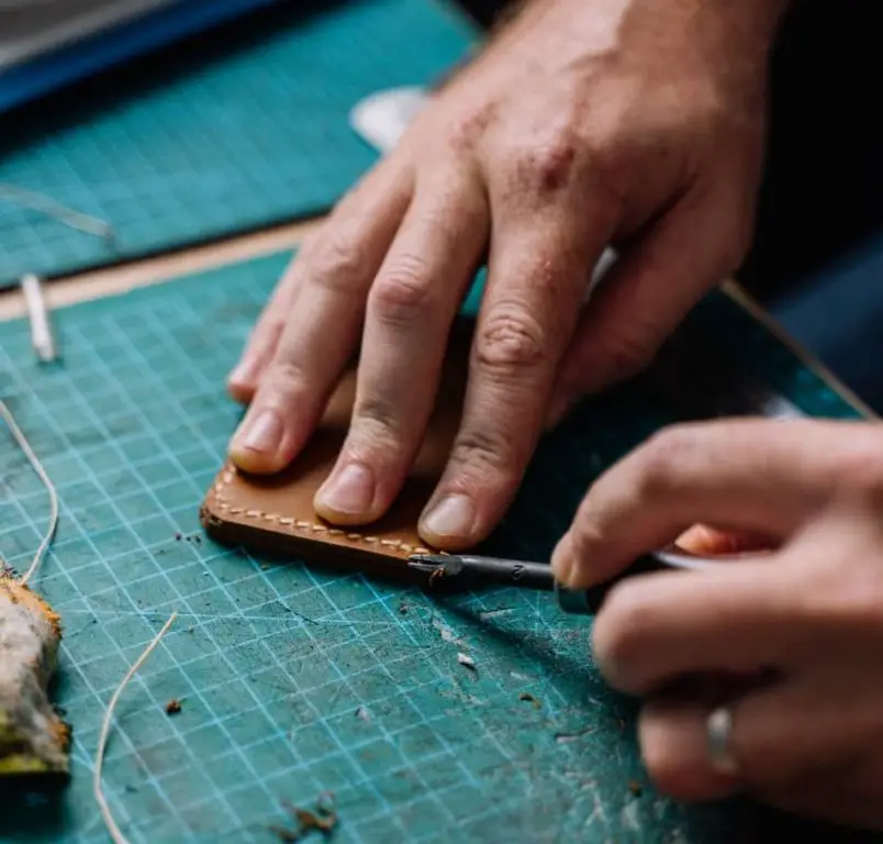 6 Best Edge Bevelers For Leather: A Detailed Guide – FavoredLeather